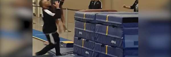 Hipster Chick - Fail Picture | Webfail - Fail Pictures and Fail Videos