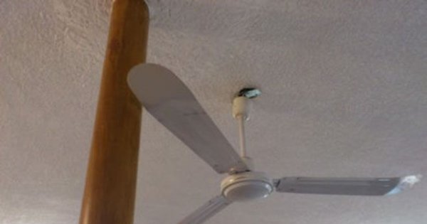 Ceiling Fan Assembly Fail - Fail Picture | Webfail - Fail Pictures and ...
