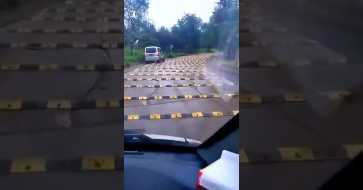 How To Slow Down Traffic | Webfail - Fail Pictures and Fail Videos